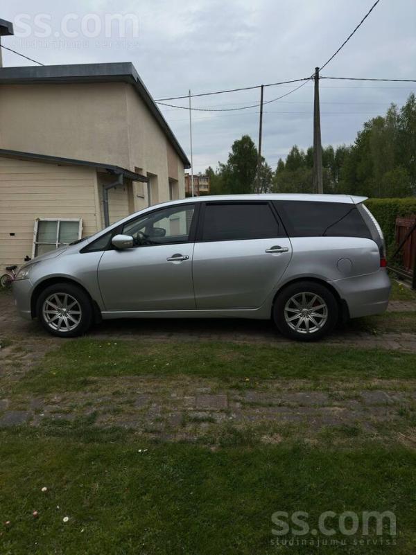 Mitsubishi Grandis 2010 Jelgava, ar dzinēja tilpumu 2.40 L un nobraukumu 250 tūkst. km par 2300 €, foto 3 vietnē AUTOMOTO.COM.LV