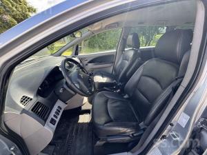 Mitsubishi Grandis 2007 in Dobele, with an engine capacity of 2.00 L and mileage of 232 thousand km for 2500 €, photo 13 on AUTOMOTO.COM.LV