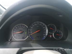 Violet Mitsubishi Grandis 2005 in Riga, with an engine capacity of 2.40 L and mileage of 236 thousand km for 1300 €, photo 5 on AUTOMOTO.COM.LV