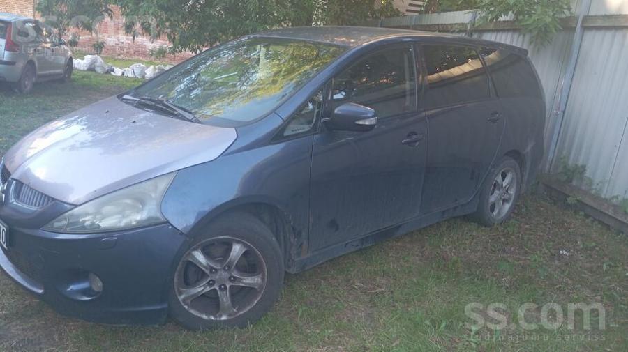 Violet Mitsubishi Grandis 2006 in Riga, with an engine capacity of 2.00 L and mileage of 0 thousand km for 1700 €, photo 3 on AUTOMOTO.COM.LV