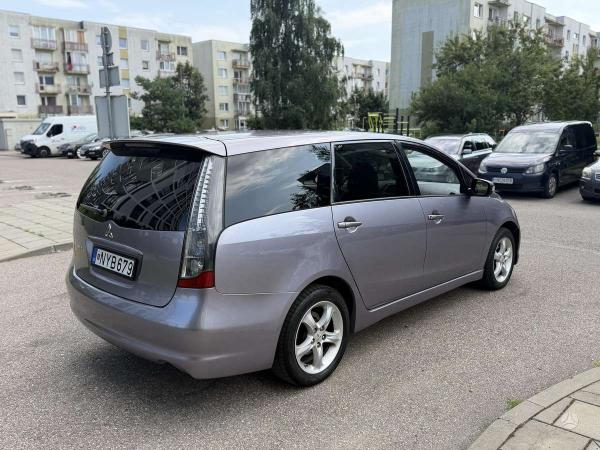 Violets Mitsubishi Grandis 2006 Viļņa, ar dzinēja tilpumu 2.38 L un nobraukumu 307 tūkst. km par 2900 €, foto 5 vietnē AUTOMOTO.COM.LV