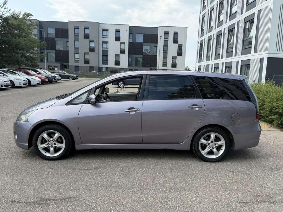 Violet Mitsubishi Grandis 2006 in Vilnius, with an engine capacity of 2.38 L and mileage of 307 thousand km for 2900 €, photo 9 on AUTOMOTO.COM.LV