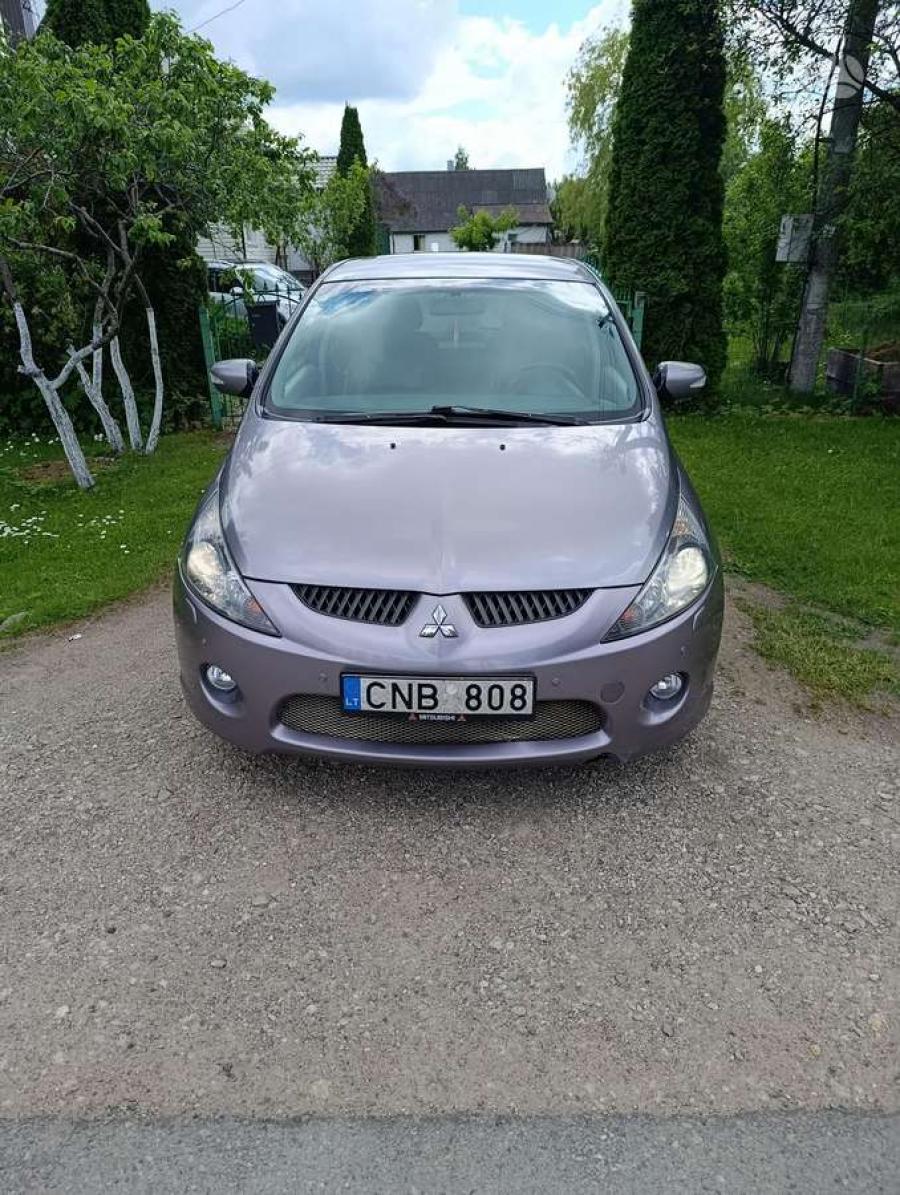 Violets Mitsubishi Grandis 2007 Viļņa, ar dzinēja tilpumu 2.00 L un nobraukumu 380 tūkst. km par 1700 €, foto 3 vietnē AUTOMOTO.COM.LV