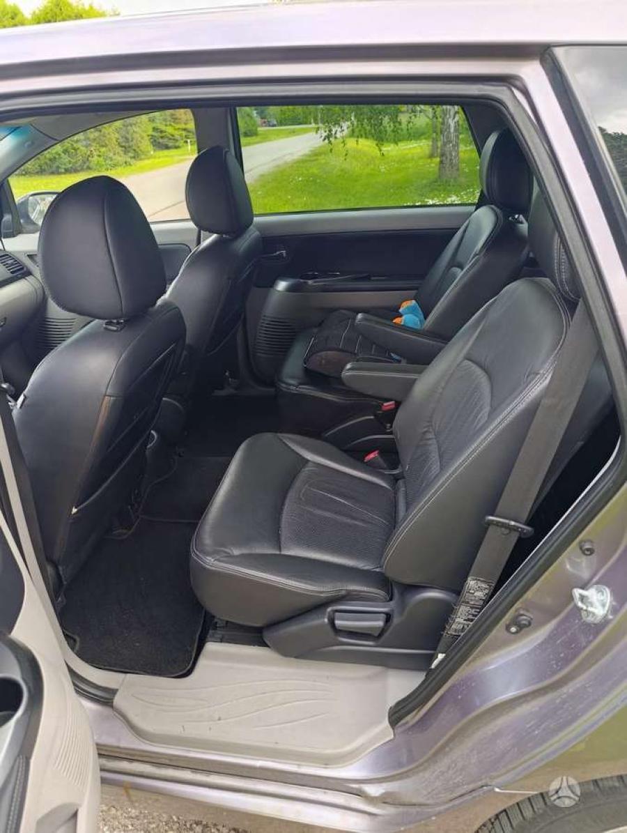 Violets Mitsubishi Grandis 2007 Viļņa, ar dzinēja tilpumu 2.00 L un nobraukumu 380 tūkst. km par 1700 €, foto 7 vietnē AUTOMOTO.COM.LV