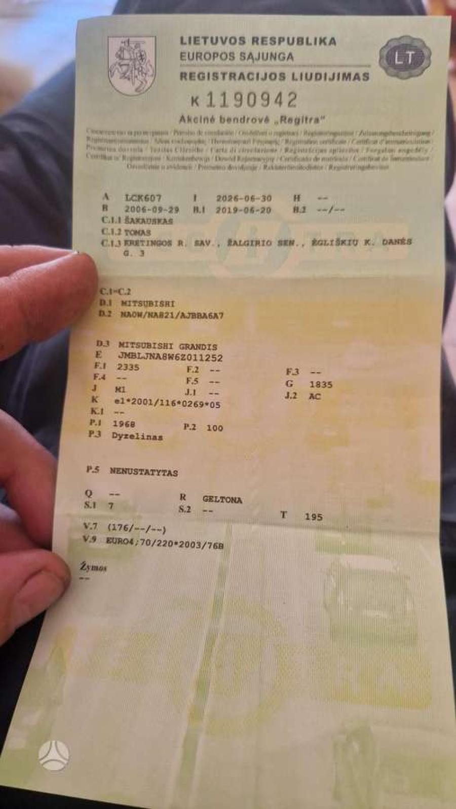 Желтый Мицубиси Грандис 2006 в Кретинга, объемом двигателя 1.97 л и пробегом 322 тыс. км за 560 €, фото 13 на AUTOMOTO.COM.LV