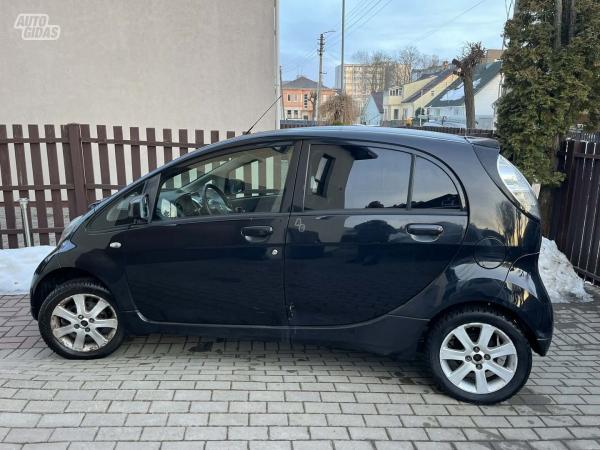 Melns Mitsubishi I-Miev 2011 Panevēža, ar dzinēja tilpumu 0.00 L un nobraukumu 156 tūkst. km par 1900 €, foto 2 vietnē AUTOMOTO.COM.LV