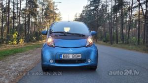 Zils Mitsubishi I-Miev 2012 Tallina, ar dzinēja tilpumu 0.00 L un nobraukumu 96 tūkst. km par 2950 €, foto 2 vietnē AUTOMOTO.COM.LV