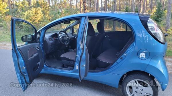 Blue Mitsubishi I-Miev 2012 in Tallinn, with an engine capacity of 0.00 L and mileage of 96 thousand km for 2950 €, photo 7 on AUTOMOTO.COM.LV