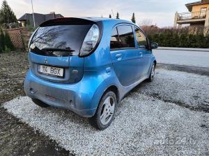 Zils Mitsubishi I-Miev 2012 Tallina, ar dzinēja tilpumu 0.00 L un nobraukumu 105 tūkst. km par 1900 €, foto 4 vietnē AUTOMOTO.COM.LV