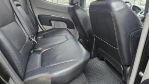 Black Mitsubishi l-200 2011 in Riga, with an engine capacity of 2.50 L and mileage of 159 thousand km for 9950 €, photo 25 on AUTOMOTO.COM.LV