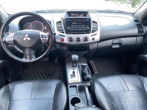 Melns Mitsubishi l-200 2014 Bauska, ar dzinēja tilpumu 2.50 L un nobraukumu 0 tūkst. km par 13500 €, foto 9 vietnē AUTOMOTO.COM.LV