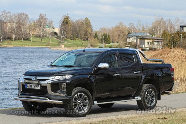 Black Mitsubishi l-200 2020 in Tallinn, with an engine capacity of 2.30 L and mileage of 163 thousand km for 26999 €, photo 5 on AUTOMOTO.COM.LV