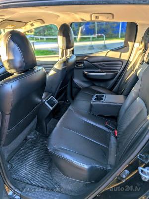 Melns Mitsubishi l-200 2020 Tallina, ar dzinēja tilpumu 2.30 L un nobraukumu 177 tūkst. km par 27000 €, foto 10 vietnē AUTOMOTO.COM.LV
