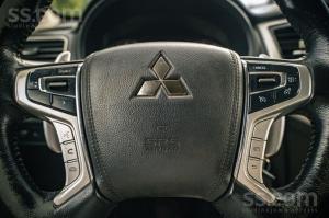 Melns Mitsubishi l-200 2021 Rīga, ar dzinēja tilpumu 2.30 L un nobraukumu 344 tūkst. km par 19990 €, foto 14 vietnē AUTOMOTO.COM.LV