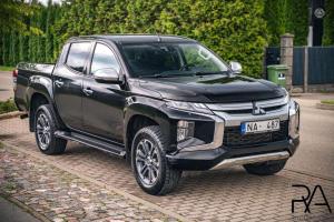 Melns Mitsubishi l-200 2021 Rīga, ar dzinēja tilpumu 2.27 L un nobraukumu 344 tūkst. km par 24188 €, foto 4 vietnē AUTOMOTO.COM.LV