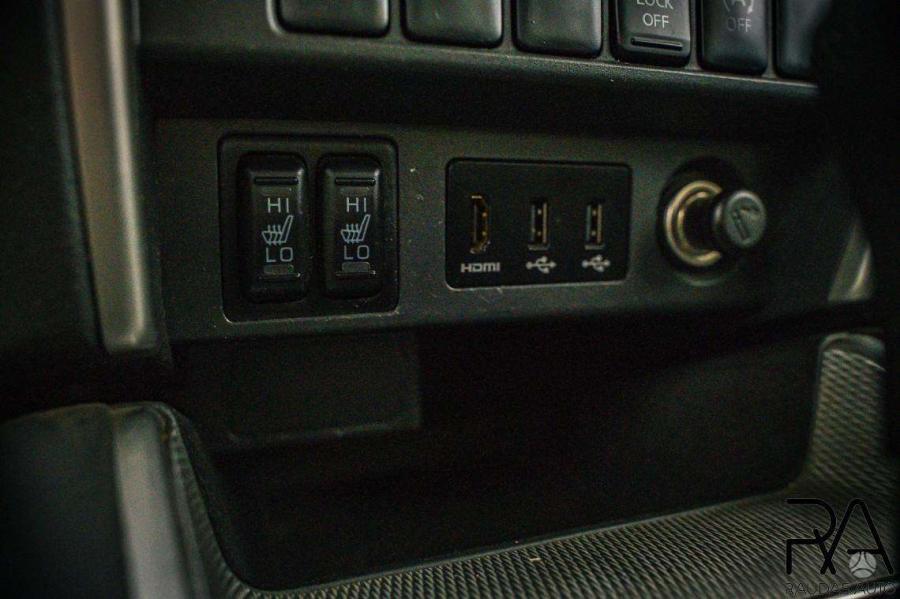 Melns Mitsubishi l-200 2021 Rīga, ar dzinēja tilpumu 2.27 L un nobraukumu 344 tūkst. km par 24188 €, foto 15 vietnē AUTOMOTO.COM.LV