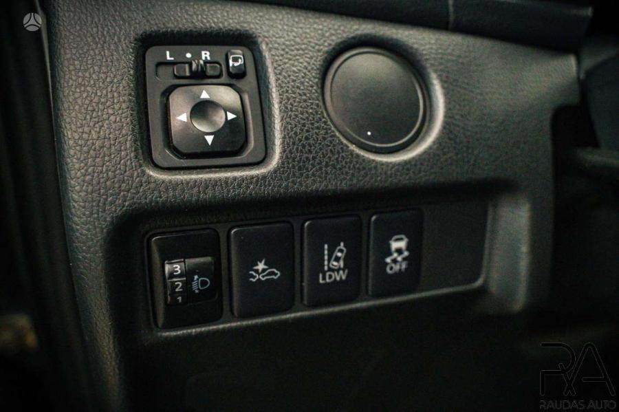 Melns Mitsubishi l-200 2021 Rīga, ar dzinēja tilpumu 2.27 L un nobraukumu 344 tūkst. km par 24188 €, foto 17 vietnē AUTOMOTO.COM.LV