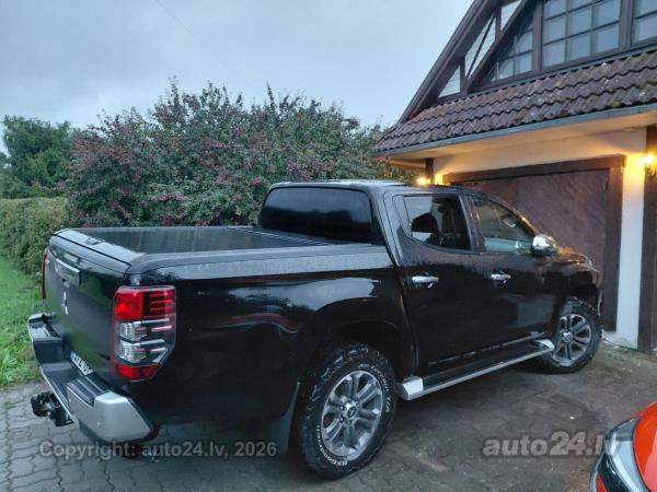Mitsubishi l-200 2022 Tallina vietnē Melns Mitsubishi l-200 2022 Tallina, ar dzinēja tilpumu 2.30 L un nobraukumu 116 tūkst. km par 29500 €, foto 5 vietnē AUTOMOTO.COM.LV