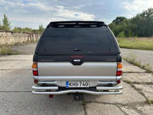 Black Mitsubishi l-200 2001 in Telschi, with an engine capacity of 2.50 L and mileage of 250 thousand km for 4000 €, photo 7 on AUTOMOTO.COM.LV