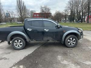 Melns Mitsubishi l-200 2006 Klaipėda, ar dzinēja tilpumu 2.48 L un nobraukumu 356 tūkst. km par 3800 €, foto 4 vietnē AUTOMOTO.COM.LV