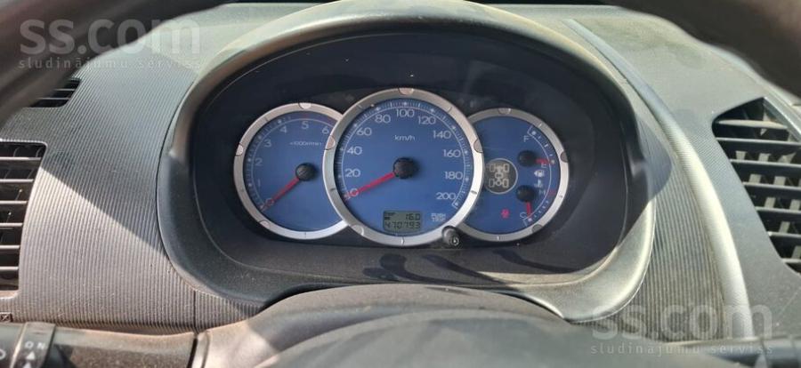 Melns Mitsubishi l-200 2006 Madona, ar dzinēja tilpumu 2.50 L un nobraukumu 470 tūkst. km par 6450 €, foto 10 vietnē AUTOMOTO.COM.LV