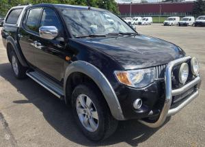 Melns Mitsubishi l-200 2006 Marijampole, ar dzinēja tilpumu 2.50 L un nobraukumu 317 tūkst. km par 5350 €, foto 1 vietnē AUTOMOTO.COM.LV