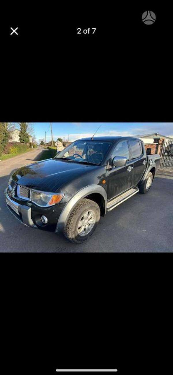 Melns Mitsubishi l-200 2009 Raseiniai, ar dzinēja tilpumu 2.48 L un nobraukumu 230 tūkst. km par 4700 €, foto 2 vietnē AUTOMOTO.COM.LV