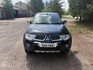Melns Mitsubishi l-200 2012 Raseiniai, ar dzinēja tilpumu 2.48 L un nobraukumu 230 tūkst. km par 5000 €, foto 3 vietnē AUTOMOTO.COM.LV