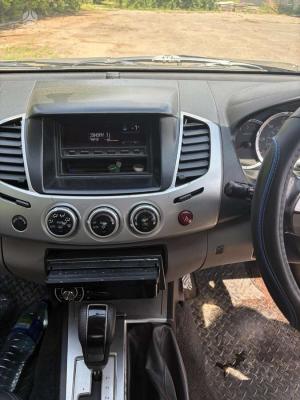 Melns Mitsubishi l-200 2012 Raseiniai, ar dzinēja tilpumu 2.48 L un nobraukumu 230 tūkst. km par 5000 €, foto 9 vietnē AUTOMOTO.COM.LV