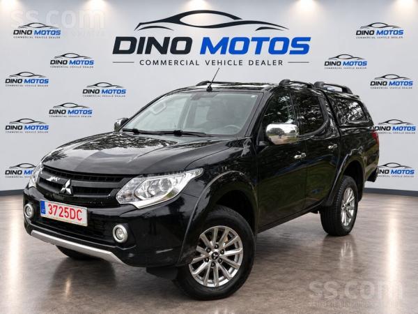 Mitsubishi l-200 2017 in Riga on AUTOMOTO.COM.LV Black Mitsubishi l-200 2017 in Riga, with an engine capacity of 2.40 L and mileage of 265 thousand km for 13800 €, photo 1 on AUTOMOTO.COM.LV