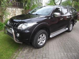 Black Mitsubishi l-200 2018 in Riga, with an engine capacity of 2.40 L and mileage of 112 thousand km for 12490 €, photo 1 on AUTOMOTO.COM.LV