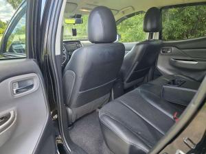 Melns Mitsubishi l-200 2018 Šauļi, ar dzinēja tilpumu 2.40 L un nobraukumu 200 tūkst. km par 12800 €, foto 18 vietnē AUTOMOTO.COM.LV