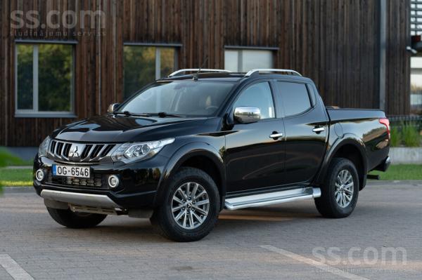 Black Mitsubishi l-200 2019 in Jelgava, with an engine capacity of 2.50 L and mileage of 282 thousand km for 19500 €, photo 1 on AUTOMOTO.COM.LV