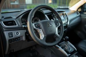 Melns Mitsubishi l-200 2019 Dobele, ar dzinēja tilpumu 2.44 L un nobraukumu 282 tūkst. km par 19965 €, foto 12 vietnē AUTOMOTO.COM.LV