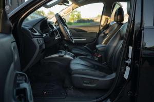 Melns Mitsubishi l-200 2019 Dobele, ar dzinēja tilpumu 2.44 L un nobraukumu 282 tūkst. km par 19965 €, foto 16 vietnē AUTOMOTO.COM.LV