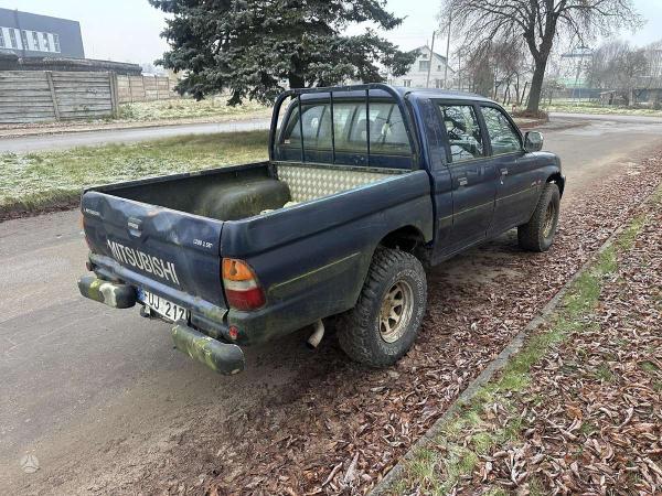 Zils Mitsubishi l-200 2000 Tauragė, ar dzinēja tilpumu 0.00 L un nobraukumu 280 tūkst. km par 2300 €, foto 8 vietnē AUTOMOTO.COM.LV