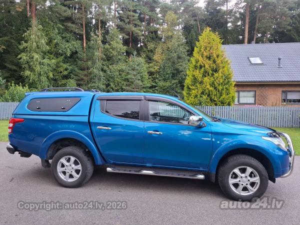 Zils Mitsubishi l-200 2016 Tallina, ar dzinēja tilpumu 2.40 L un nobraukumu 213 tūkst. km par 19900 €, foto 5 vietnē AUTOMOTO.COM.LV