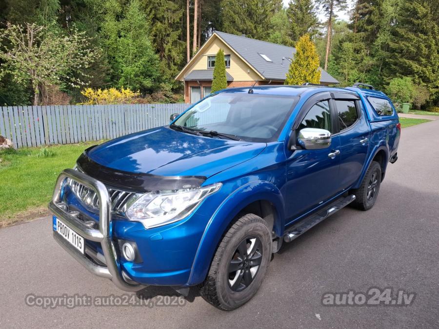 Zils Mitsubishi l-200 2017 Tallina, ar dzinēja tilpumu 2.40 L un nobraukumu 212 tūkst. km par 19900 €, foto 3 vietnē AUTOMOTO.COM.LV