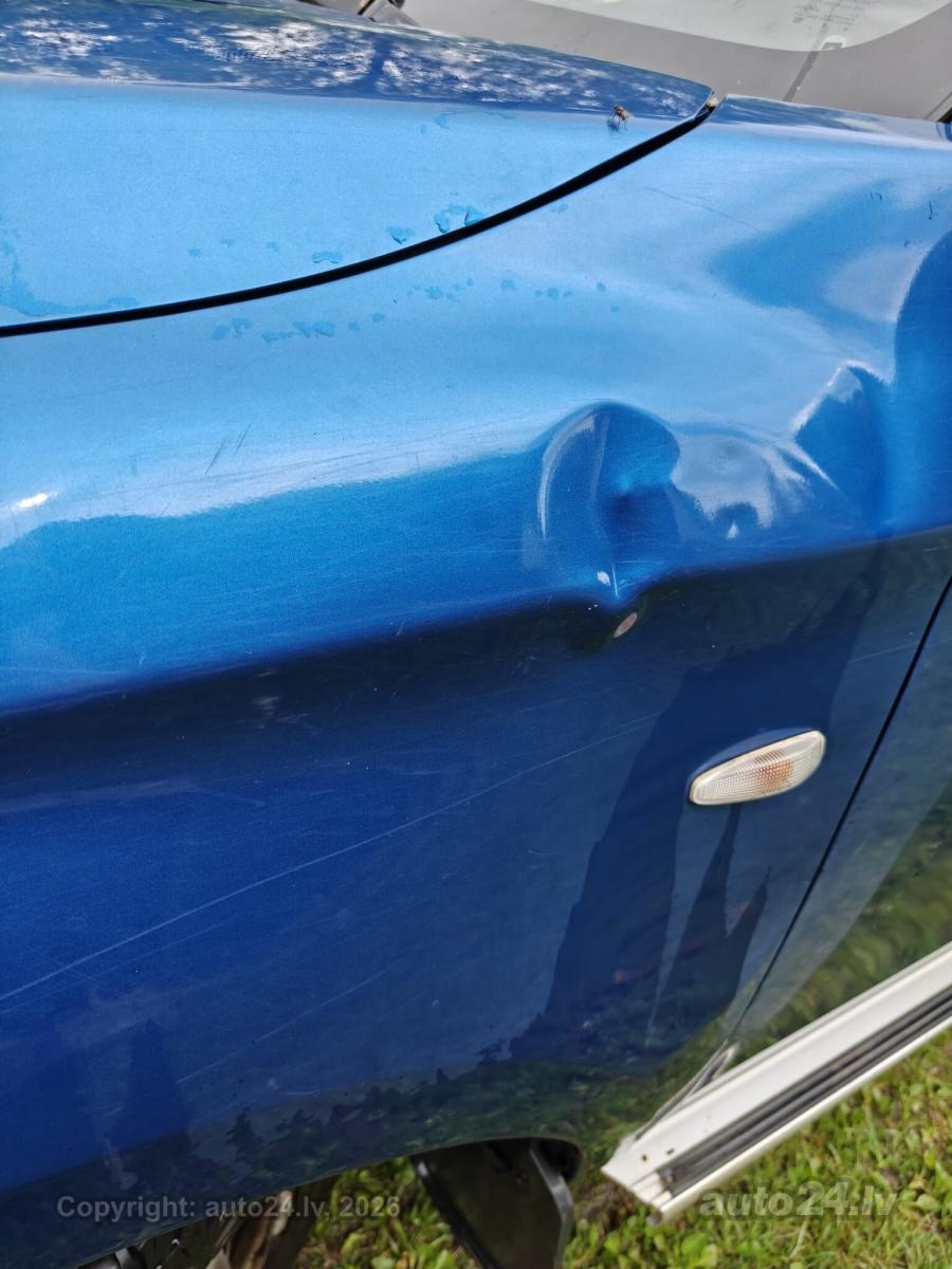 Blue Mitsubishi l-200 2019 in Tallinn, with an engine capacity of 2.40 L and mileage of 420 thousand km for 10900 €, photo 6 on AUTOMOTO.COM.LV