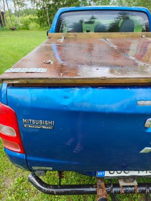 Blue Mitsubishi l-200 2019 in Tallinn, with an engine capacity of 2.40 L and mileage of 420 thousand km for 10900 €, photo 11 on AUTOMOTO.COM.LV