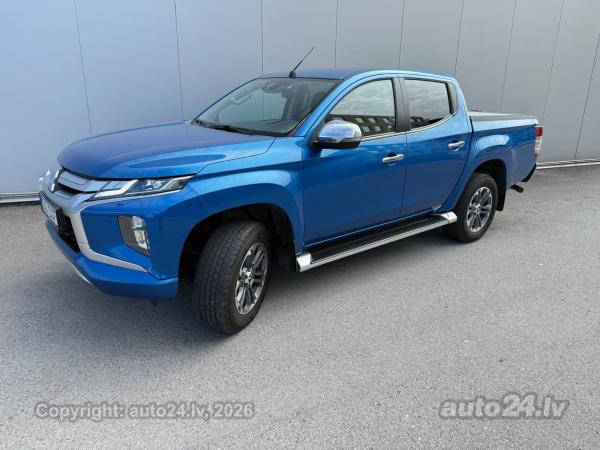 Zils Mitsubishi l-200 2020 Tallina, ar dzinēja tilpumu 2.30 L un nobraukumu 219 tūkst. km par 26500 €, foto 9 vietnē AUTOMOTO.COM.LV