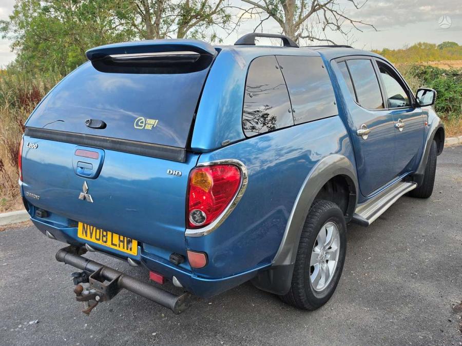 Blue Mitsubishi l-200 2008 in Telschi, with an engine capacity of 2.50 L and mileage of 112 thousand km for 5200 €, photo 5 on AUTOMOTO.COM.LV