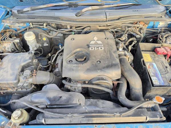 Blue Mitsubishi l-200 2008 in Telschi, with an engine capacity of 2.50 L and mileage of 112 thousand km for 5200 €, photo 9 on AUTOMOTO.COM.LV