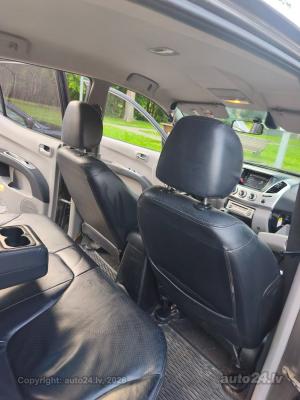 Brūns Mitsubishi l-200 2010 Narva, ar dzinēja tilpumu 2.50 L un nobraukumu 295 tūkst. km par 9000 €, foto 12 vietnē AUTOMOTO.COM.LV