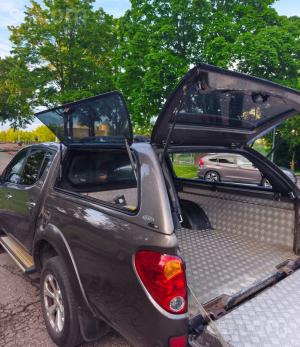Brūns Mitsubishi l-200 2010 Valka, ar dzinēja tilpumu 2.50 L un nobraukumu 295 tūkst. km par 7500 €, foto 6 vietnē AUTOMOTO.COM.LV
