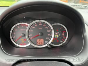 Brown Mitsubishi l-200 2014 in Tallinn, with an engine capacity of 2.50 L and mileage of 232 thousand km for 13900 €, photo 9 on AUTOMOTO.COM.LV