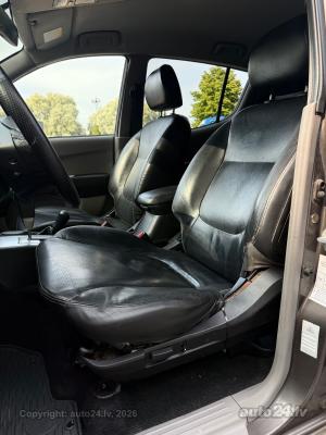 Brūns Mitsubishi l-200 2010 Tallina, ar dzinēja tilpumu 2.50 L un nobraukumu 296 tūkst. km par 7999 €, foto 20 vietnē AUTOMOTO.COM.LV
