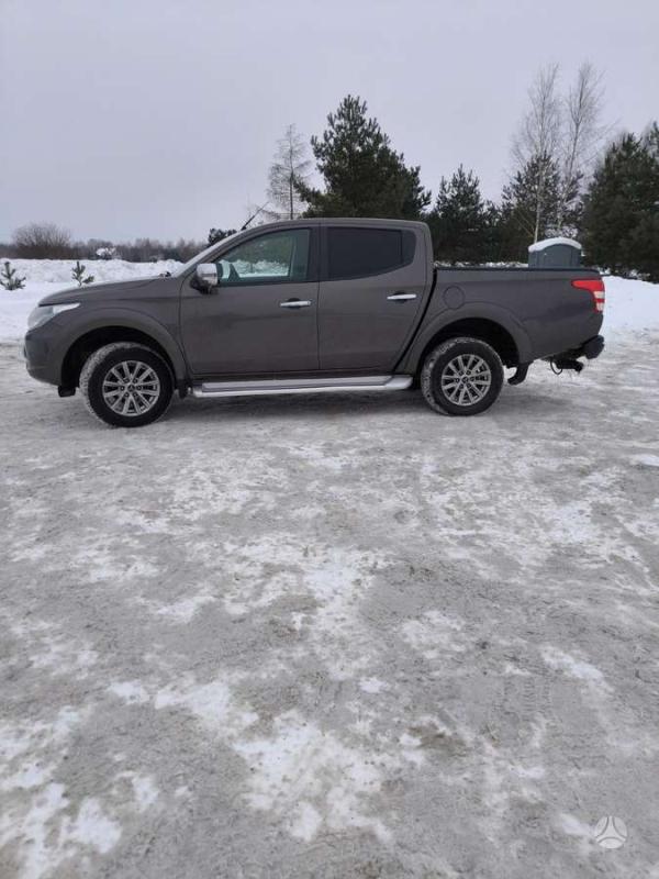 Brown Mitsubishi l-200 2017 in Klaipeda, with an engine capacity of 2.44 L and mileage of 287 thousand km for 14600 €, photo 5 on AUTOMOTO.COM.LV