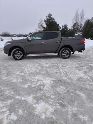 Brown Mitsubishi l-200 2017 in Klaipeda, with an engine capacity of 2.44 L and mileage of 287 thousand km for 14600 €, photo 5 on AUTOMOTO.COM.LV