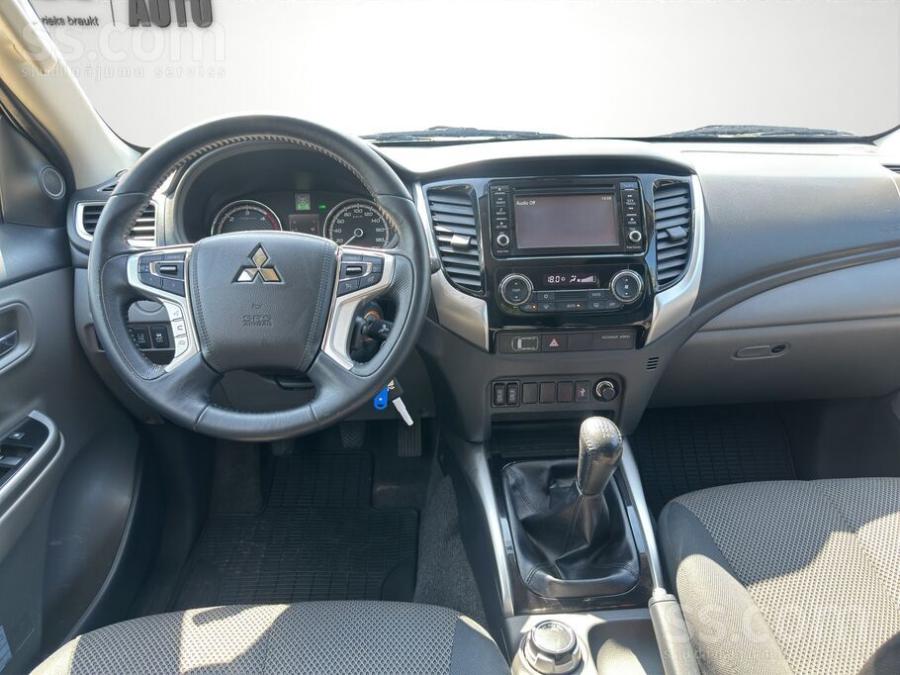 Brūns Mitsubishi l-200 2019 Rīga, ar dzinēja tilpumu 2.40 L un nobraukumu 228 tūkst. km par 18990 €, foto 15 vietnē AUTOMOTO.COM.LV